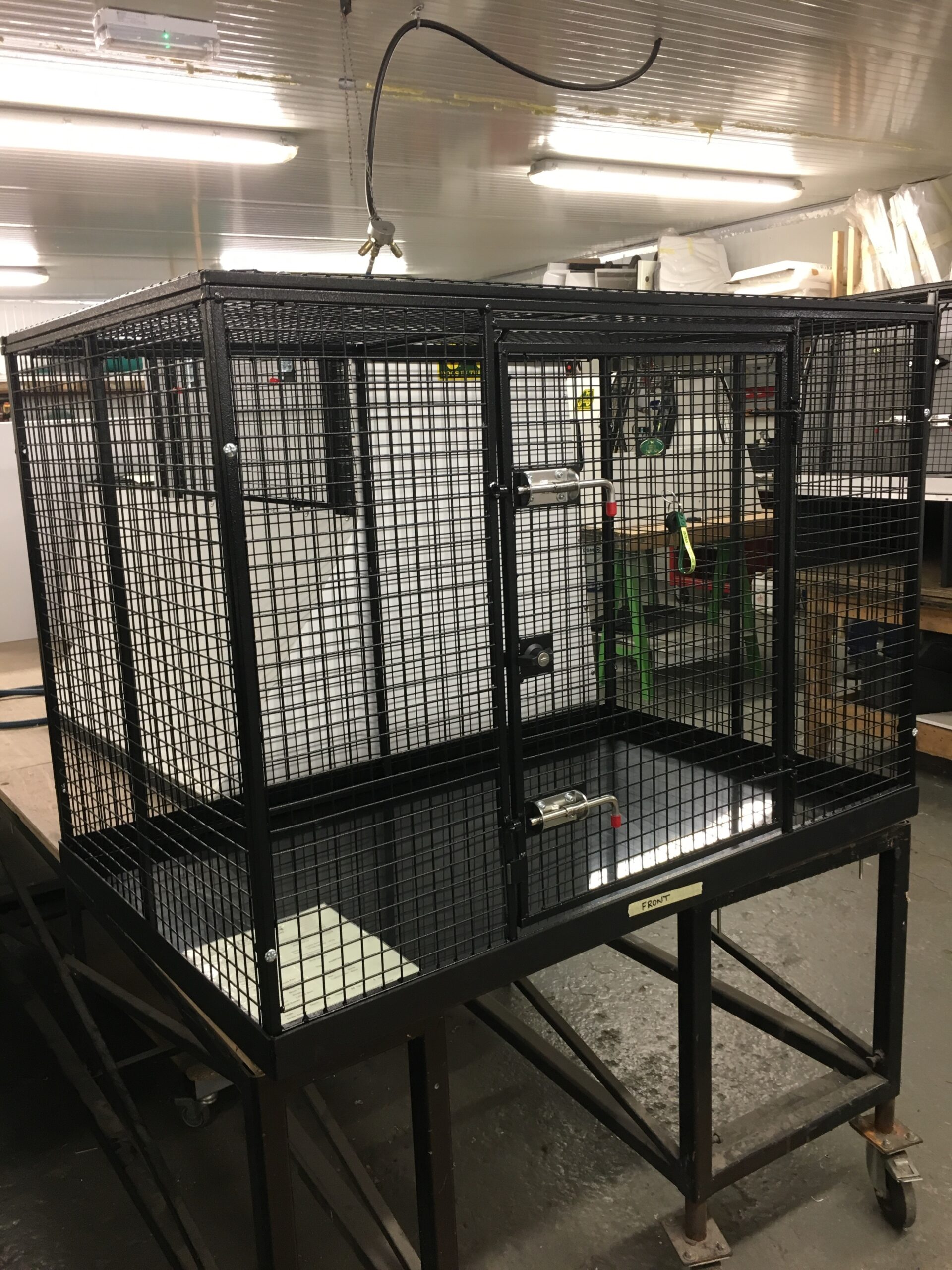 Dog House Pen | Secure & Comfortable Enclosure | Lintran