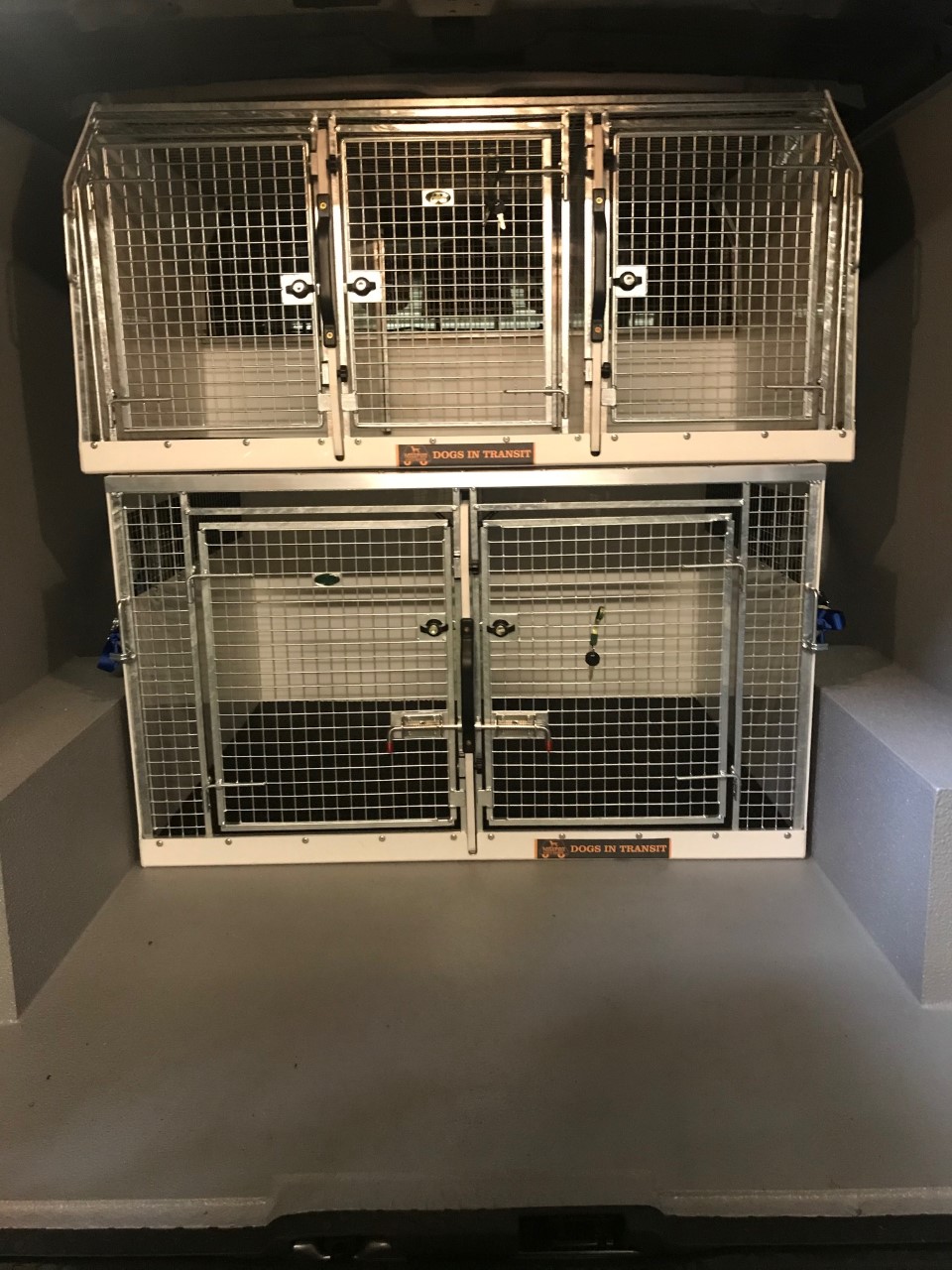 Custom Van Triple Top Tier Dog Box | Multi-Dog Solution | Lintran