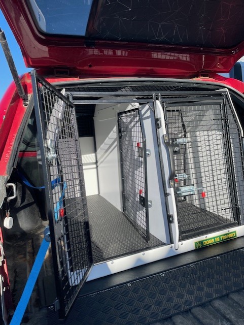 Double Dog Box | Secure Multi-Dog Transport | Lintran